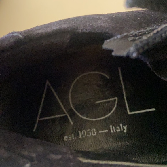 Agl | Shoes | Agl Suede Sneakers | Poshmark